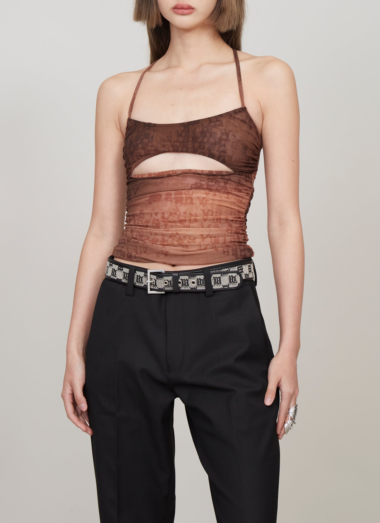 Mesh typewriter cut out top – HITCHHIKER